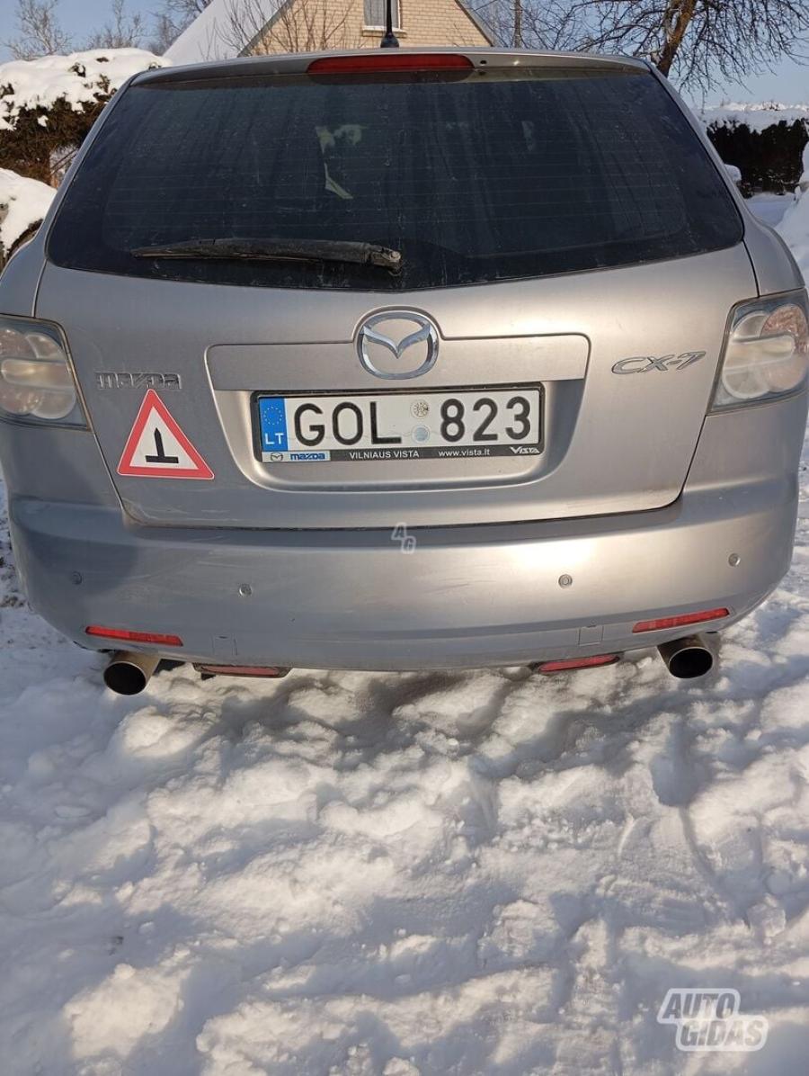 Grey Mazda CX-7 2008 in Mazeikiai, with an engine capacity of 2.30 L and mileage of 298 thousand km for 2500 €, photo 5 on AUTOMOTO.COM.LV
