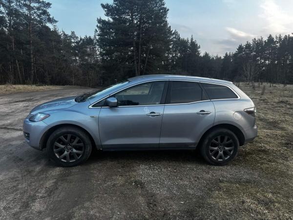 Grey Mazda CX-7 2008 in Vilnius, with an engine capacity of 2.30 L and mileage of 197 thousand km for 2500 €, photo 4 on AUTOMOTO.COM.LV