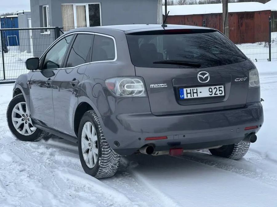 Grey Mazda CX-7 2008 in Riga, with an engine capacity of 2.30 L and mileage of 253 thousand km for 2600 €, photo 8 on AUTOMOTO.COM.LV