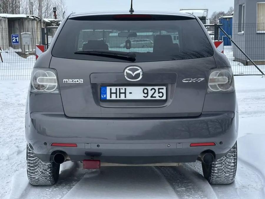 Grey Mazda CX-7 2008 in Riga, with an engine capacity of 2.30 L and mileage of 253 thousand km for 2600 €, photo 9 on AUTOMOTO.COM.LV