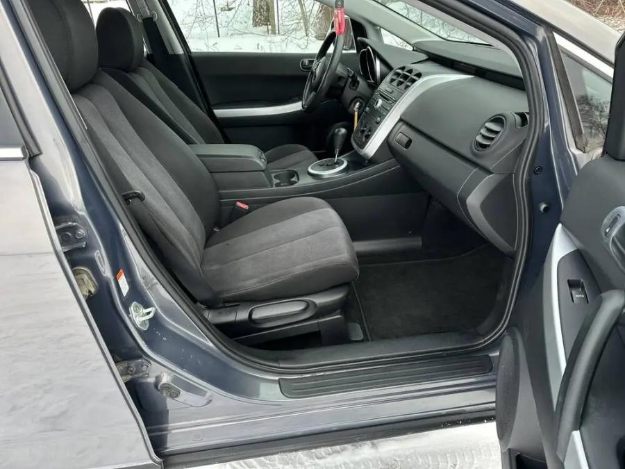Grey Mazda CX-7 2008 in Riga, with an engine capacity of 2.30 L and mileage of 253 thousand km for 2600 €, photo 30 on AUTOMOTO.COM.LV