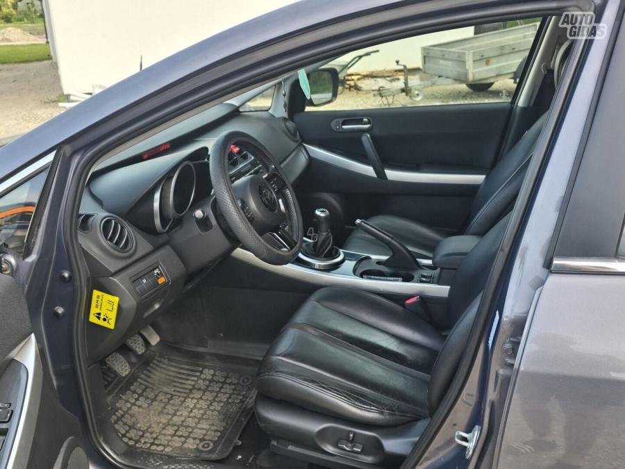 Pelēks Mazda CX-7 2008 Šauļi, ar dzinēja tilpumu 2.30 L un nobraukumu 173 tūkst. km par 1550 €, foto 9 vietnē AUTOMOTO.COM.LV