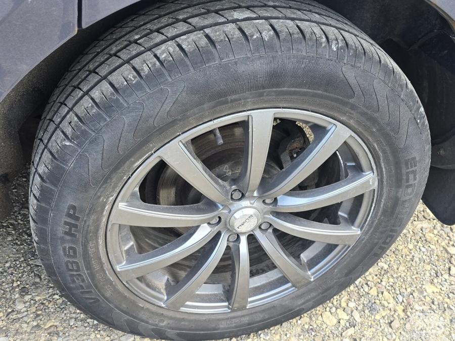 Pelēks Mazda CX-7 2008 Šauļi, ar dzinēja tilpumu 2.30 L un nobraukumu 173 tūkst. km par 1550 €, foto 14 vietnē AUTOMOTO.COM.LV