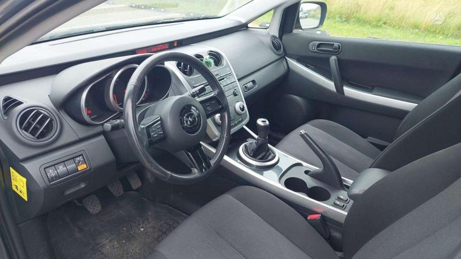 Pelēks Mazda CX-7 2008 Klaipėda, ar dzinēja tilpumu 2.26 L un nobraukumu 87 tūkst. km par 3999 €, foto 6 vietnē AUTOMOTO.COM.LV