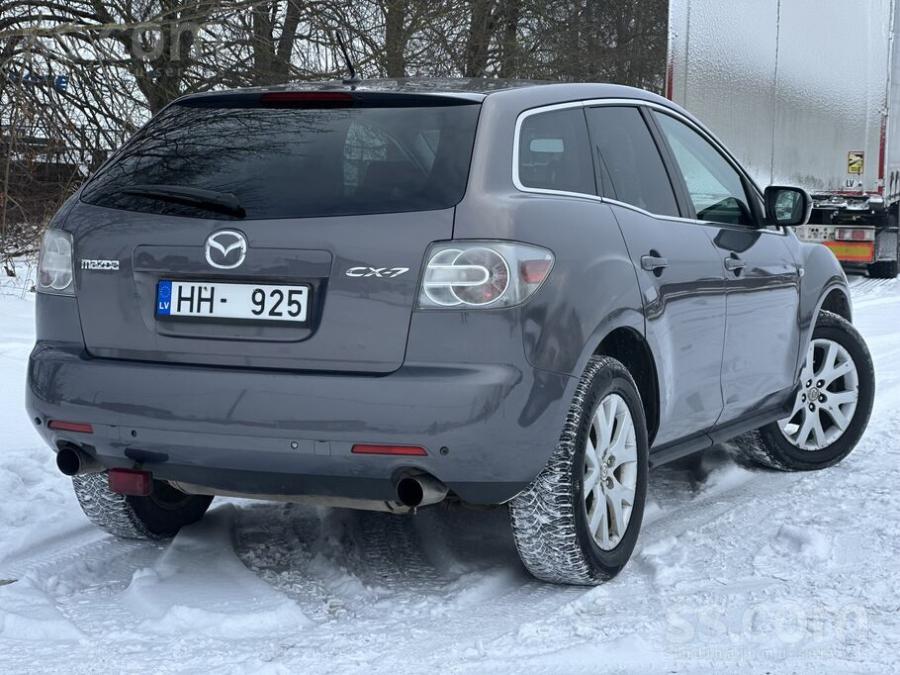 Pelēks Mazda CX-7 2008 Rīga, ar dzinēja tilpumu 2.30 L un nobraukumu 253 tūkst. km par 2500 €, foto 10 vietnē AUTOMOTO.COM.LV