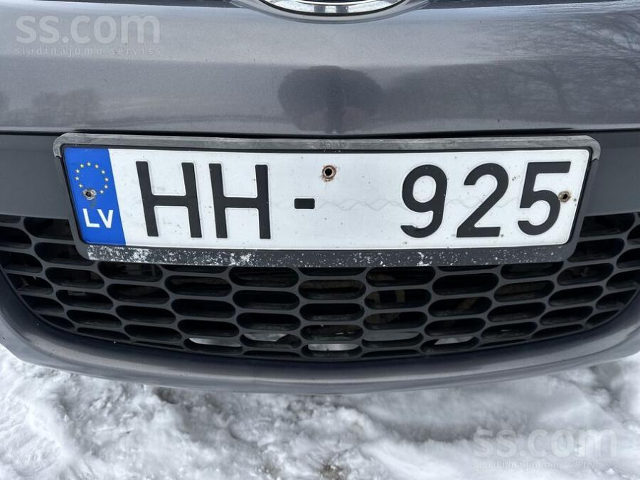 Pelēks Mazda CX-7 2008 Rīga, ar dzinēja tilpumu 2.30 L un nobraukumu 253 tūkst. km par 2500 €, foto 36 vietnē AUTOMOTO.COM.LV