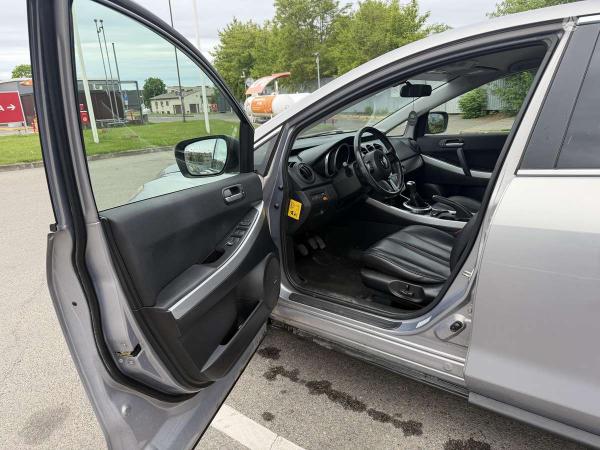 Grey Mazda CX-7 2009 in Vilnius, with an engine capacity of 2.26 L and mileage of 161 thousand km for 2690 €, photo 8 on AUTOMOTO.COM.LV