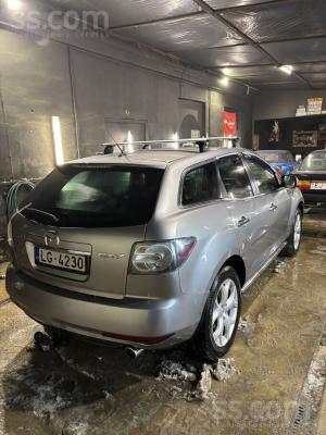 Серый Мазда СХ-7 2009 в Даугавпилс, объемом двигателя 2.20 л и пробегом 286 тыс. км за 3000 €, фото 4 на AUTOMOTO.COM.LV