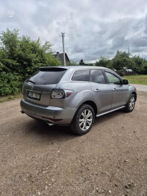 Grey Mazda CX-7 2010 in Vilnius, with an engine capacity of 2.18 L and mileage of 241 thousand km for 4100 €, photo 5 on AUTOMOTO.COM.LV
