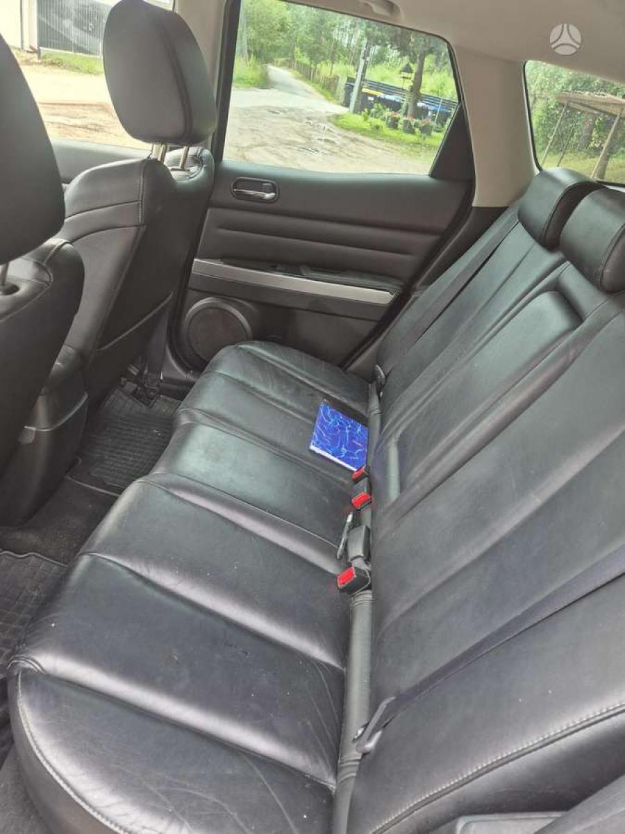 Grey Mazda CX-7 2010 in Vilnius, with an engine capacity of 2.18 L and mileage of 241 thousand km for 4100 €, photo 18 on AUTOMOTO.COM.LV