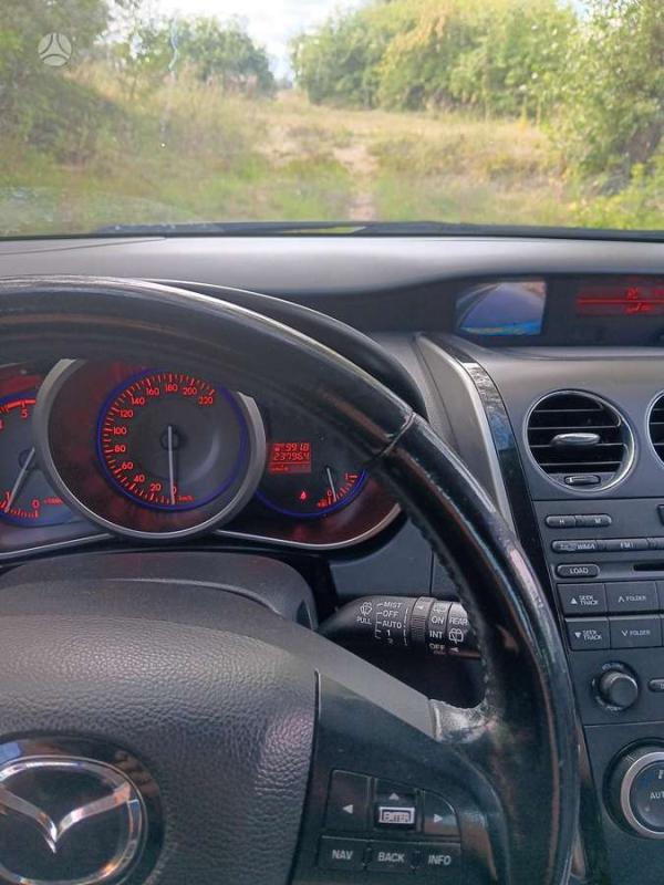 Pelēks Mazda CX-7 2010 Marijampole, ar dzinēja tilpumu 2.18 L un nobraukumu 236 tūkst. km par 3400 €, foto 3 vietnē AUTOMOTO.COM.LV