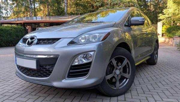 Grey Mazda CX-7 2010 in Kaunas, with an engine capacity of 2.18 L and mileage of 295 thousand km for 3200 €, photo 5 on AUTOMOTO.COM.LV