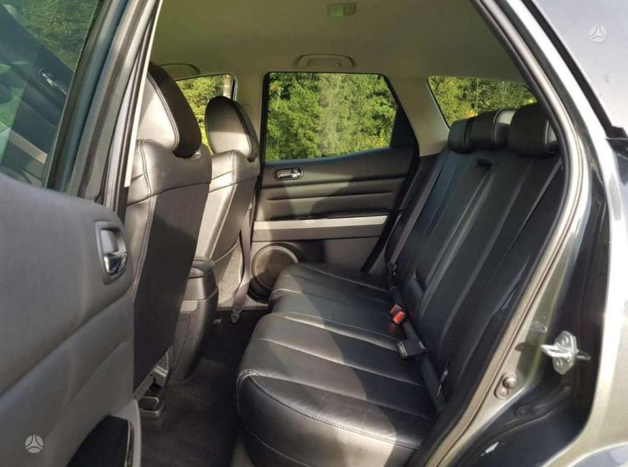 Pelēks Mazda CX-7 2011 Telšiai, ar dzinēja tilpumu 2.20 L un nobraukumu 240 tūkst. km par 1550 €, foto 13 vietnē AUTOMOTO.COM.LV
