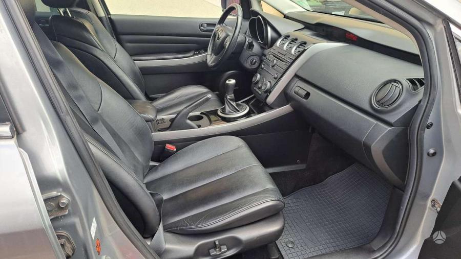 Pelēks Mazda CX-7 2011 Plungė, ar dzinēja tilpumu 2.18 L un nobraukumu 265 tūkst. km par 4650 €, foto 11 vietnē AUTOMOTO.COM.LV