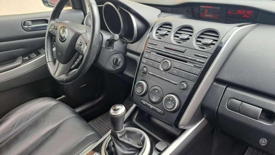 Grey Mazda CX-7 2011 in Plunge, with an engine capacity of 2.18 L and mileage of 265 thousand km for 3950 €, photo 13 on AUTOMOTO.COM.LV