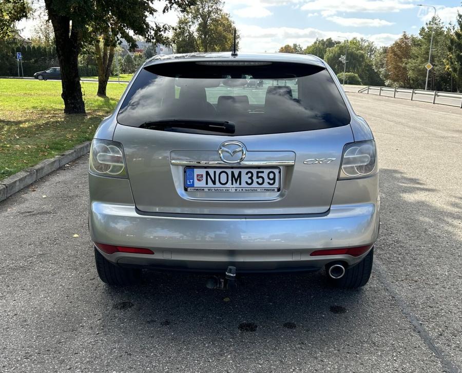 Pelēks Mazda CX-7 2012 Marijampole, ar dzinēja tilpumu 2.20 L un nobraukumu 229 tūkst. km par 4300 €, foto 5 vietnē AUTOMOTO.COM.LV
