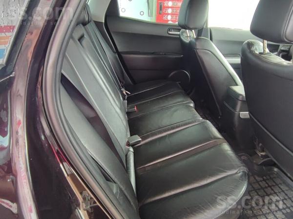 Red Mazda CX-7 2007 in Riga, with an engine capacity of 2.00 L and mileage of 0 thousand km for 2400 €, photo 8 on AUTOMOTO.COM.LV