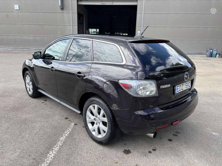Red Mazda CX-7 2008 in Siauliai, with an engine capacity of 2.26 L and mileage of 143 thousand km for 1800 €, photo 5 on AUTOMOTO.COM.LV