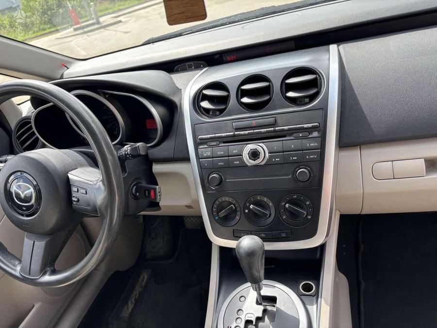 Red Mazda CX-7 2008 in Siauliai, with an engine capacity of 2.26 L and mileage of 143 thousand km for 1800 €, photo 10 on AUTOMOTO.COM.LV
