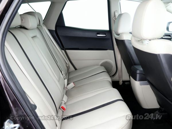 Red Mazda CX-7 2008 in Tallinn, with an engine capacity of 2.30 L and mileage of 179 thousand km for 2499 €, photo 7 on AUTOMOTO.COM.LV