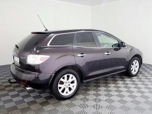Red Mazda CX-7 2008 in Tallinn, with an engine capacity of 2.30 L and mileage of 179 thousand km for 2499 €, photo 4 on AUTOMOTO.COM.LV