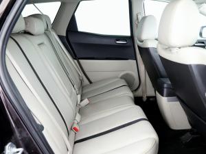 Red Mazda CX-7 2008 in Tallinn, with an engine capacity of 2.30 L and mileage of 179 thousand km for 2499 €, photo 15 on AUTOMOTO.COM.LV