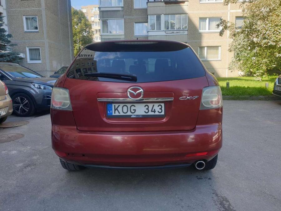 Красный Мазда СХ-7 2009 в Вильнюс, объемом двигателя 2.18 л и пробегом 303 тыс. км за 1800 €, фото 13 на AUTOMOTO.COM.LV