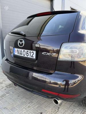 Violet Mazda CX-7 2010 in Vilnius, with an engine capacity of 2.50 L and mileage of 225 thousand km for 2850 €, photo 8 on AUTOMOTO.COM.LV