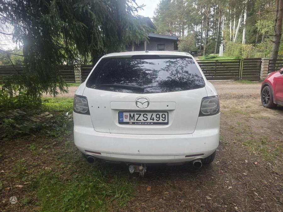 Белый Мазда СХ-7 2007 в Вильнюс, объемом двигателя 2.30 л и пробегом 270 тыс. км за 3000 €, фото 5 на AUTOMOTO.COM.LV