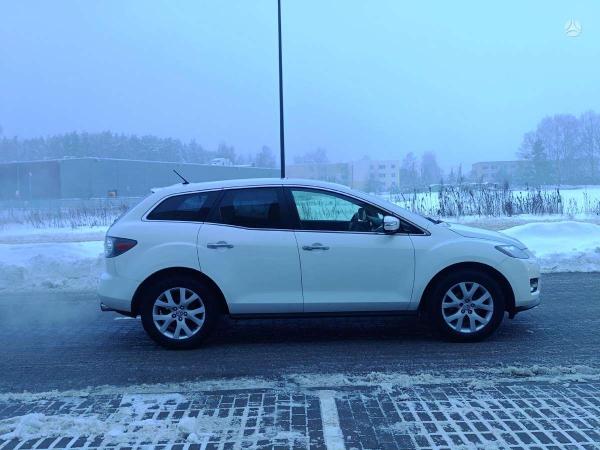 White Mazda CX-7 2008 in Vilnius, with an engine capacity of 2.26 L and mileage of 245 thousand km for 1900 €, photo 6 on AUTOMOTO.COM.LV