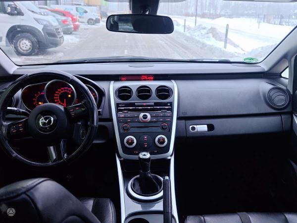 White Mazda CX-7 2008 in Vilnius, with an engine capacity of 2.26 L and mileage of 245 thousand km for 1900 €, photo 10 on AUTOMOTO.COM.LV