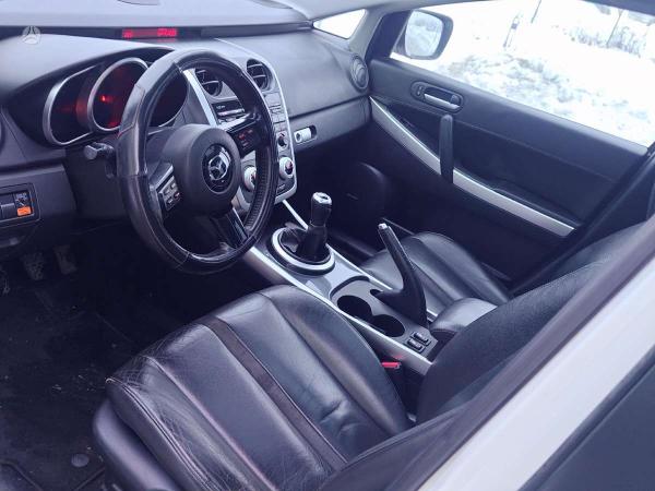 Balts Mazda CX-7 2008 Viļņa, ar dzinēja tilpumu 2.26 L un nobraukumu 190 tūkst. km par 1900 €, foto 7 vietnē AUTOMOTO.COM.LV