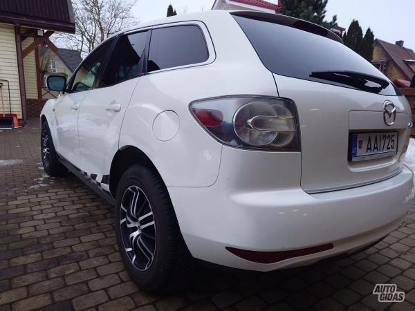 White Mazda CX-7 2009 in Siauliai, with an engine capacity of 2.50 L and mileage of 240 thousand km for 4700 €, photo 5 on AUTOMOTO.COM.LV