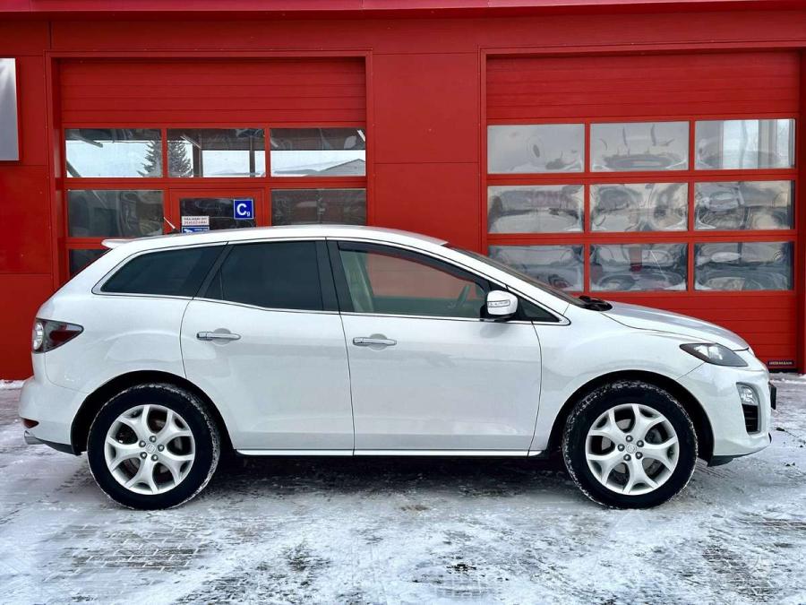 White Mazda CX-7 2010 in Marijampole, with an engine capacity of 2.18 L and mileage of 217 thousand km for 5450 €, photo 10 on AUTOMOTO.COM.LV