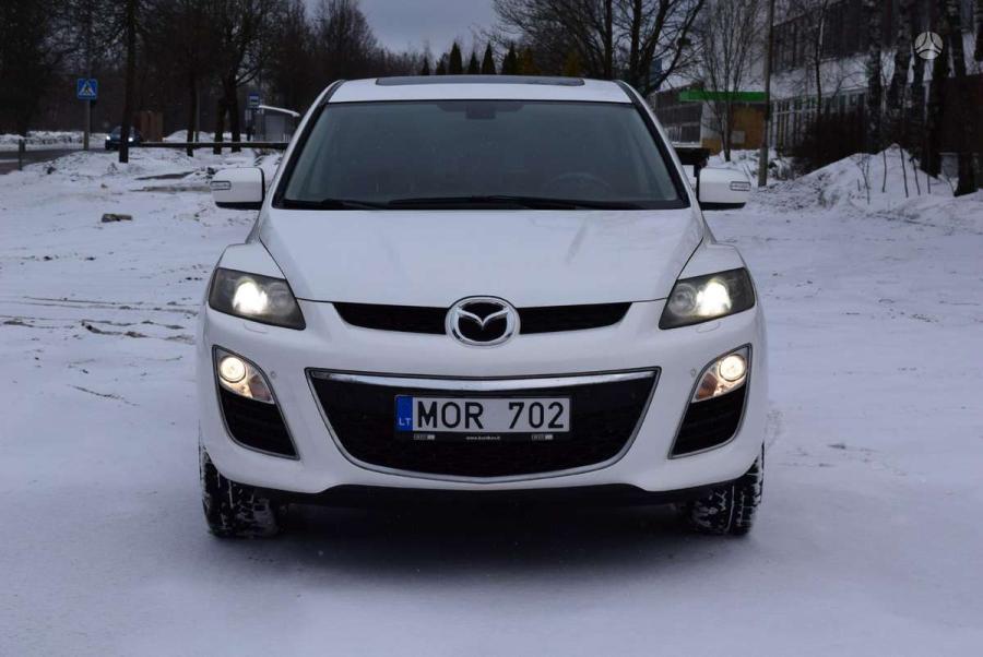 White Mazda CX-7 2010 in Vilnius, with an engine capacity of 2.18 L and mileage of 250 thousand km for 5650 €, photo 2 on AUTOMOTO.COM.LV