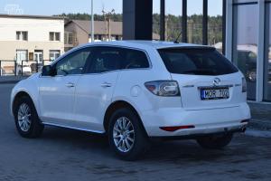 White Mazda CX-7 2010 in Vilnius, with an engine capacity of 2.20 L and mileage of 237 thousand km for 5650 €, photo 7 on AUTOMOTO.COM.LV