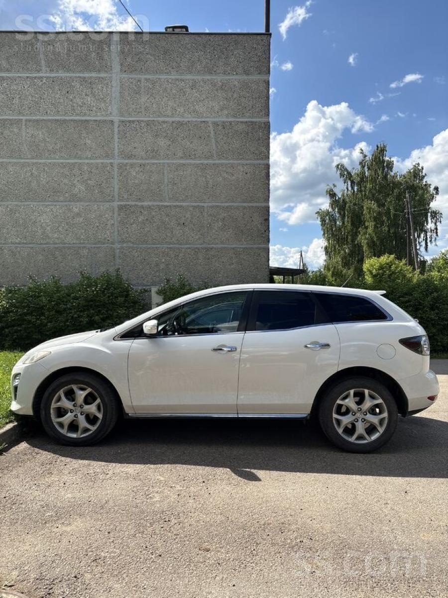 Balts Mazda CX-7 2010 Daugavpils, ar dzinēja tilpumu 2.20 L un nobraukumu 196 tūkst. km par 5200 €, foto 3 vietnē AUTOMOTO.COM.LV