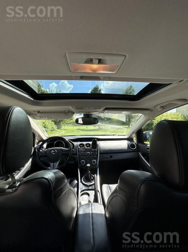 White Mazda CX-7 2010 in Daugavpils, with an engine capacity of 2.20 L and mileage of 196 thousand km for 5200 €, photo 5 on AUTOMOTO.COM.LV