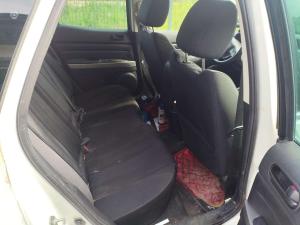 Balts Mazda CX-7 2010 Panevēža, ar dzinēja tilpumu 2.18 L un nobraukumu 300 tūkst. km par 1550 €, foto 8 vietnē AUTOMOTO.COM.LV