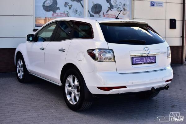 White Mazda CX-7 2011 in Kretinga, with an engine capacity of 2.20 L and mileage of 278 thousand km for 4999 €, photo 6 on AUTOMOTO.COM.LV
