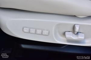 White Mazda CX-7 2011 in Kretinga, with an engine capacity of 2.20 L and mileage of 278 thousand km for 4999 €, photo 16 on AUTOMOTO.COM.LV