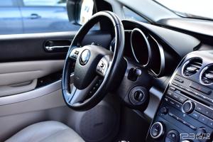 White Mazda CX-7 2011 in Kretinga, with an engine capacity of 2.20 L and mileage of 278 thousand km for 4999 €, photo 30 on AUTOMOTO.COM.LV