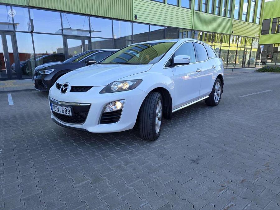 White Mazda CX-7 2011 in Kaunas, with an engine capacity of 2.18 L and mileage of 300 thousand km for 2900 €, photo 4 on AUTOMOTO.COM.LV
