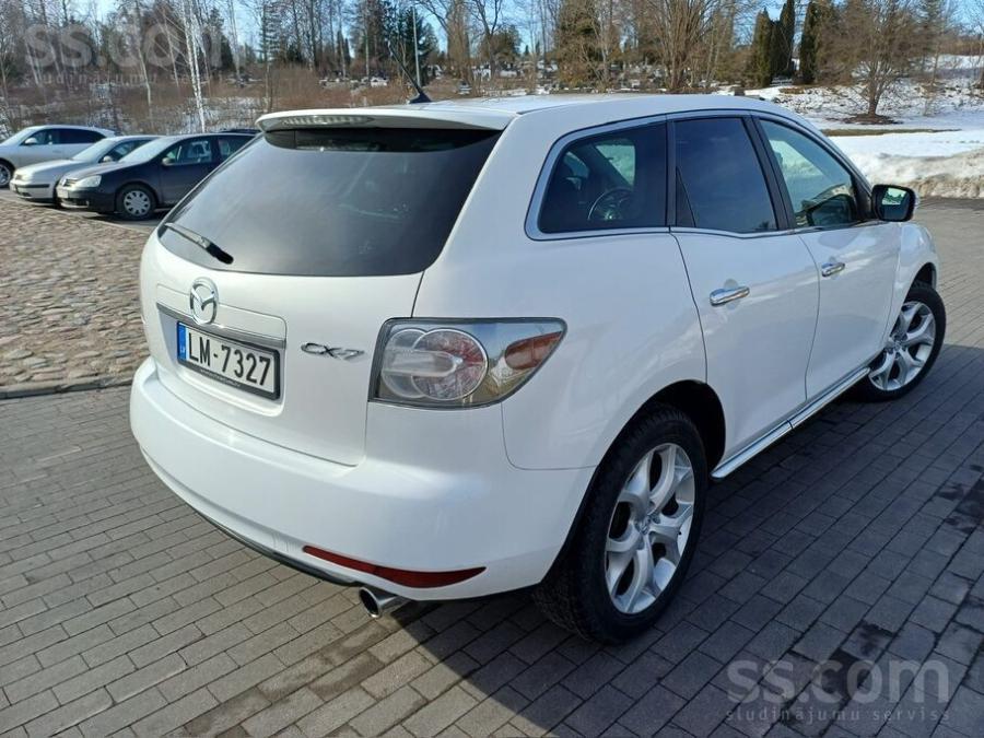 Balts Mazda CX-7 2011 Rēzekne, ar dzinēja tilpumu 2.20 L un nobraukumu 0 tūkst. km par 6500 €, foto 6 vietnē AUTOMOTO.COM.LV