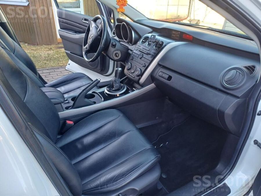 Balts Mazda CX-7 2011 Rēzekne, ar dzinēja tilpumu 2.20 L un nobraukumu 0 tūkst. km par 6500 €, foto 11 vietnē AUTOMOTO.COM.LV