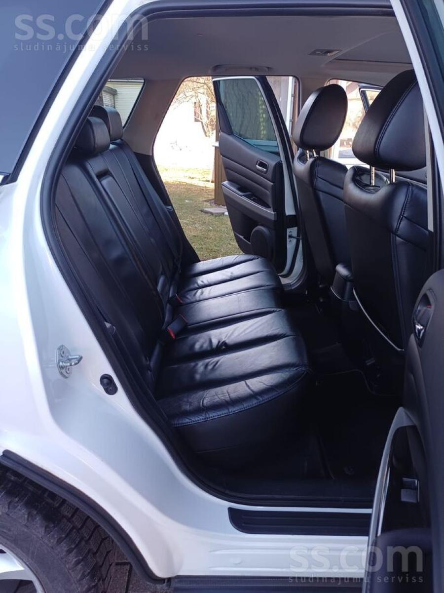 Balts Mazda CX-7 2011 Rēzekne, ar dzinēja tilpumu 2.20 L un nobraukumu 0 tūkst. km par 6500 €, foto 13 vietnē AUTOMOTO.COM.LV
