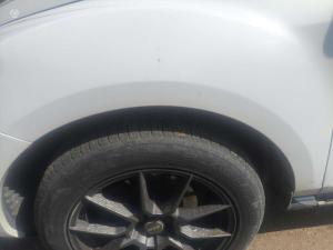 White Mazda CX-7 2011 in Kretinga, with an engine capacity of 2.18 L and mileage of 273 thousand km for 4300 €, photo 8 on AUTOMOTO.COM.LV