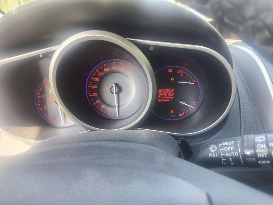White Mazda CX-7 2011 in Kretinga, with an engine capacity of 2.18 L and mileage of 273 thousand km for 4300 €, photo 15 on AUTOMOTO.COM.LV