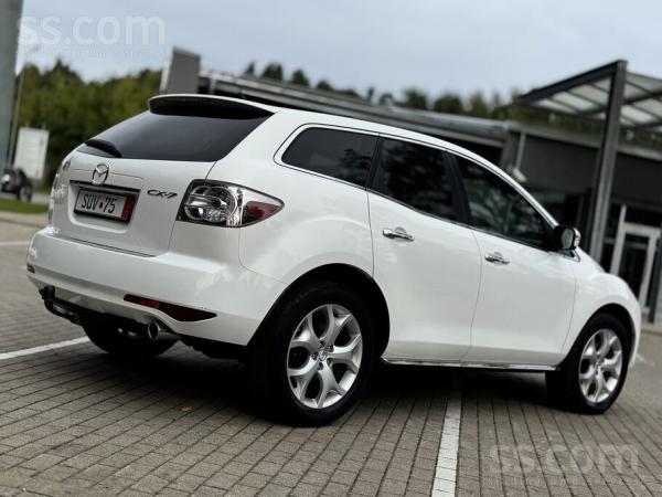 White Mazda CX-7 2011 in Jurmala, with an engine capacity of 2.20 L and mileage of 224 thousand km for 4990 €, photo 3 on AUTOMOTO.COM.LV