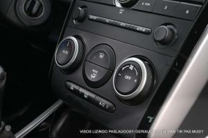 White Mazda CX-7 2012 in Kretinga, with an engine capacity of 2.18 L and mileage of 284 thousand km for 5199 €, photo 26 on AUTOMOTO.COM.LV